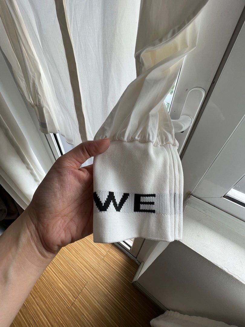 Loewe Top- Luxury Brand, Women's Fashion, Tops, Longsleeves on Carousell