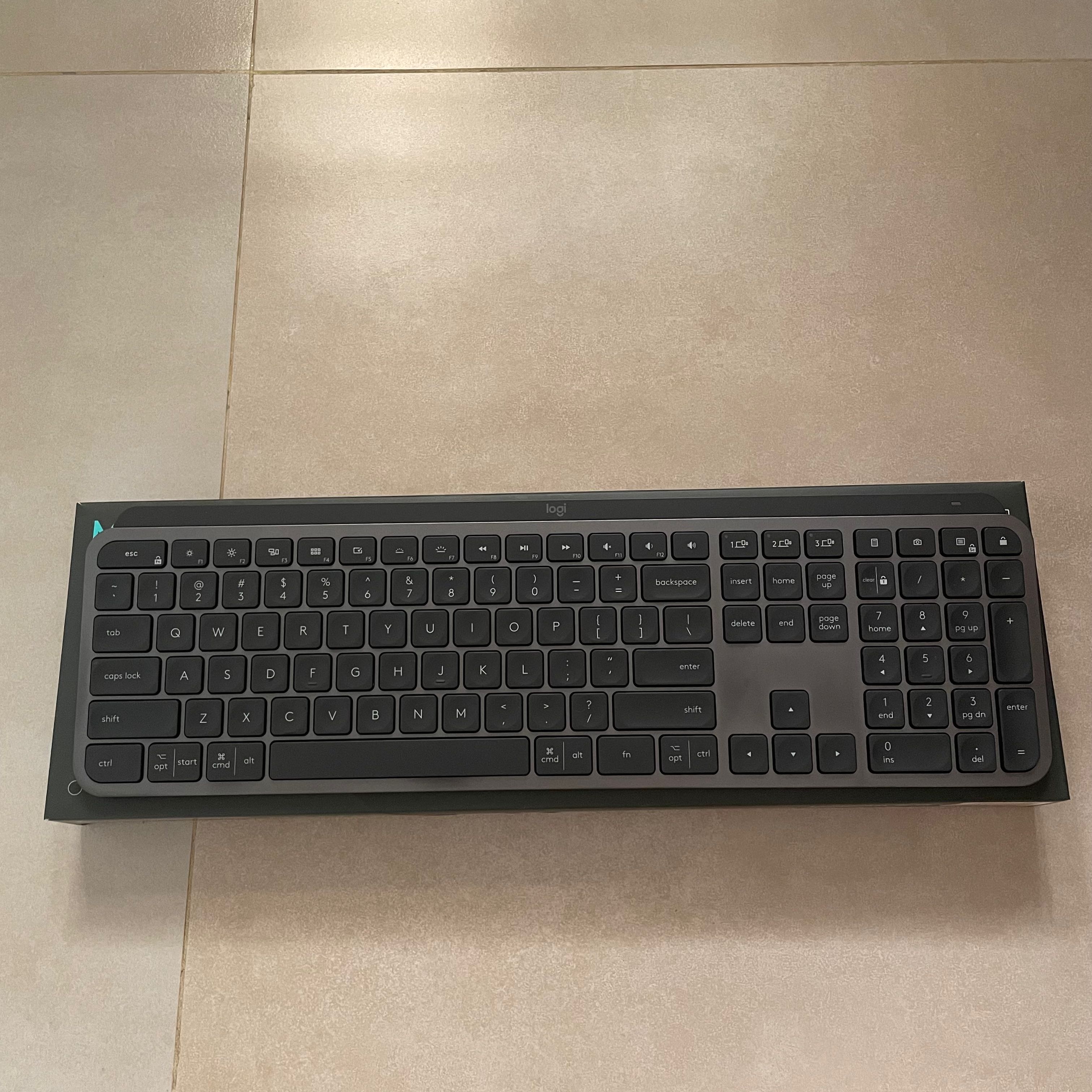 Logi MX Keys, Computers & Tech, Parts & Accessories, Computer Keyboard ...