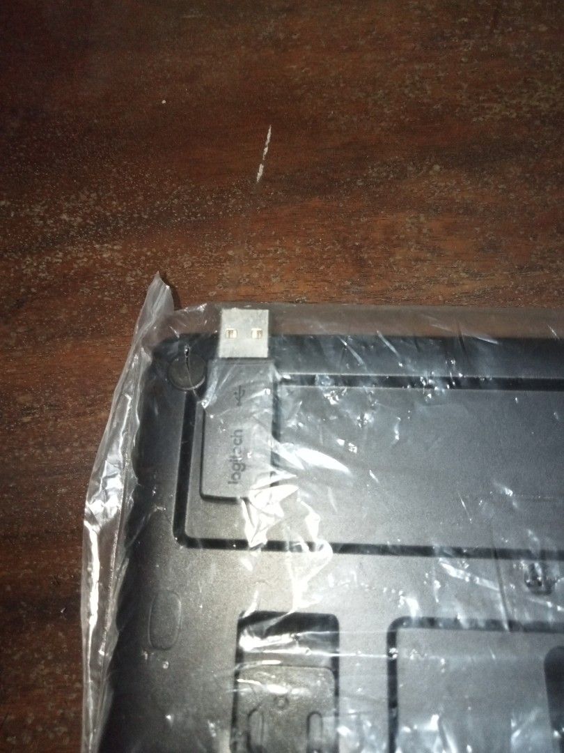 Logitech Wireless Usb Keyboard Computers Tech Parts Accessories Computer Keyboard On