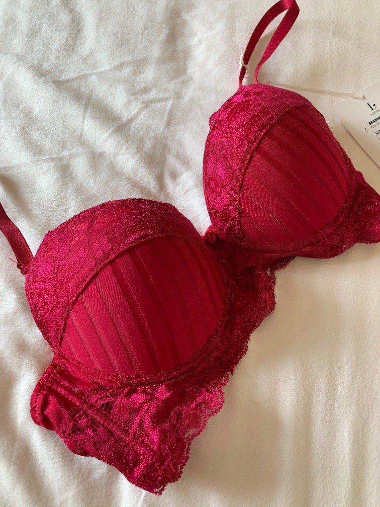 Lovable Bra, Women's Fashion, New Undergarments & Loungewear on Carousell