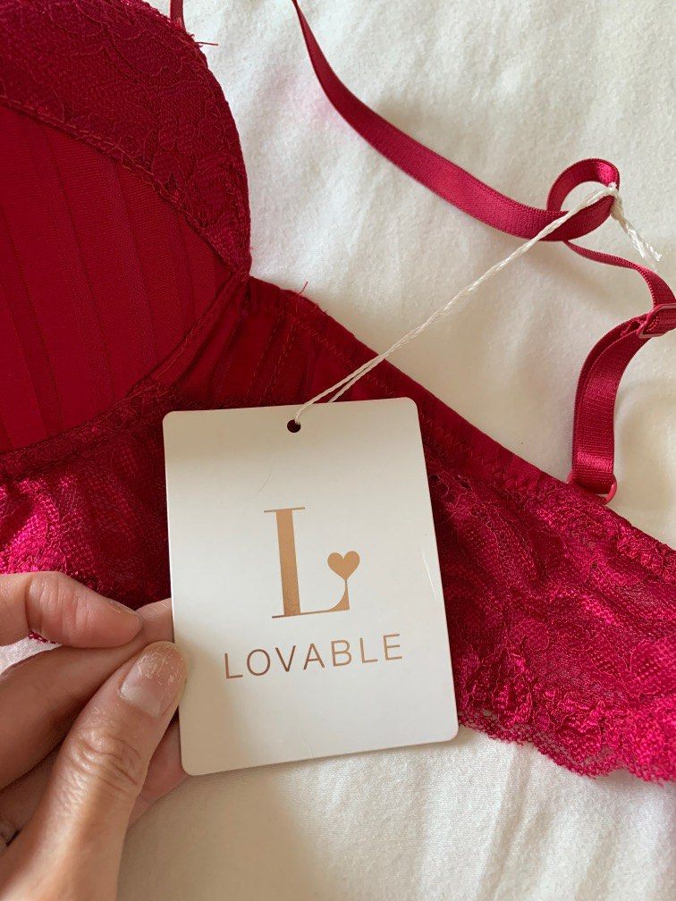 Lovable Bra, Women's Fashion, New Undergarments & Loungewear on Carousell