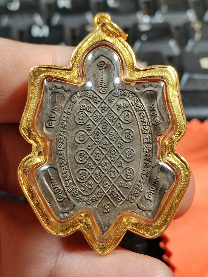 Lp Liew+Lp Koon Phaya Tao Roon Rom Phutta Koon, Hobbies & Toys, Memorabilia & Collectibles ...