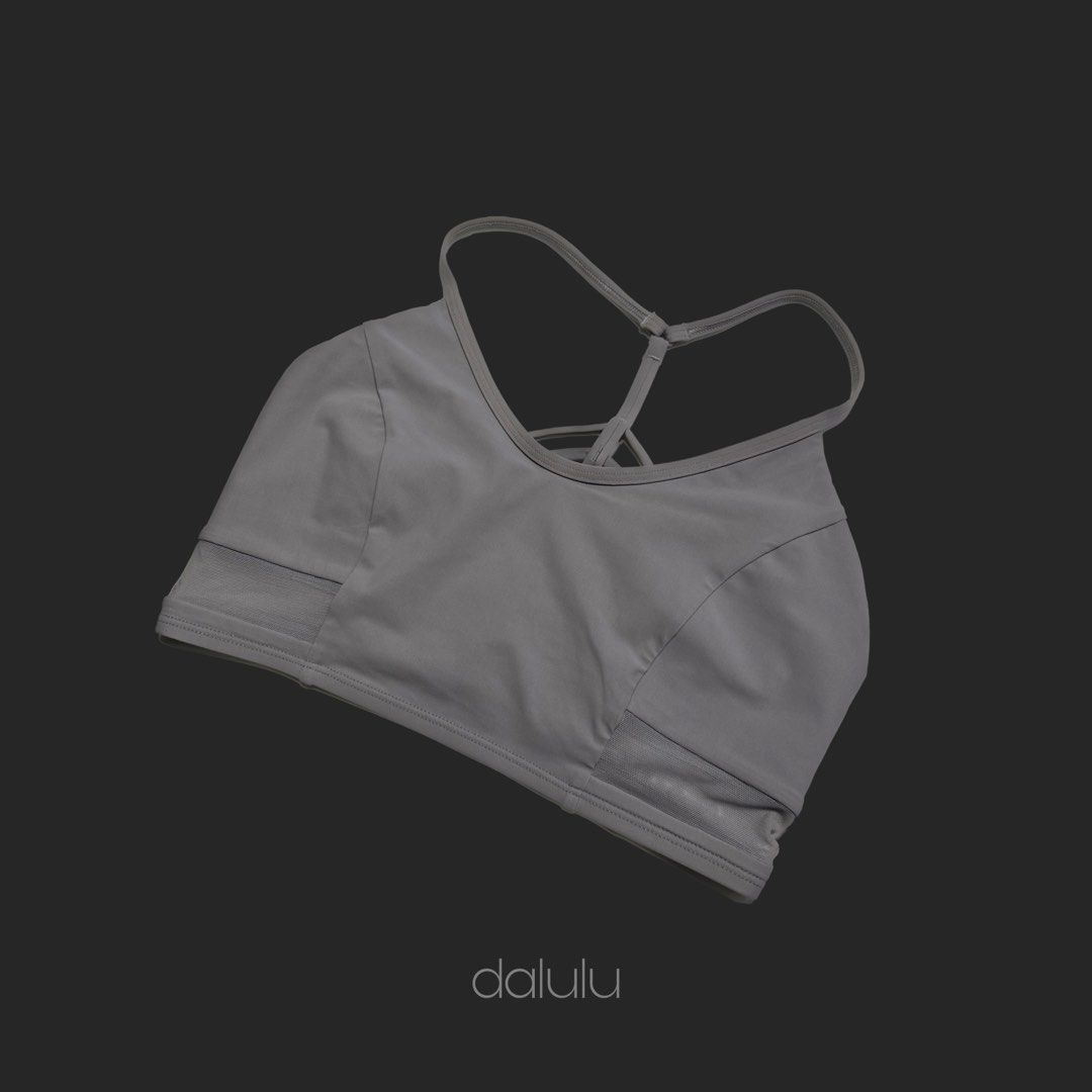 Lululemon Bra Drop (1), Women's Fashion, Activewear on Carousell