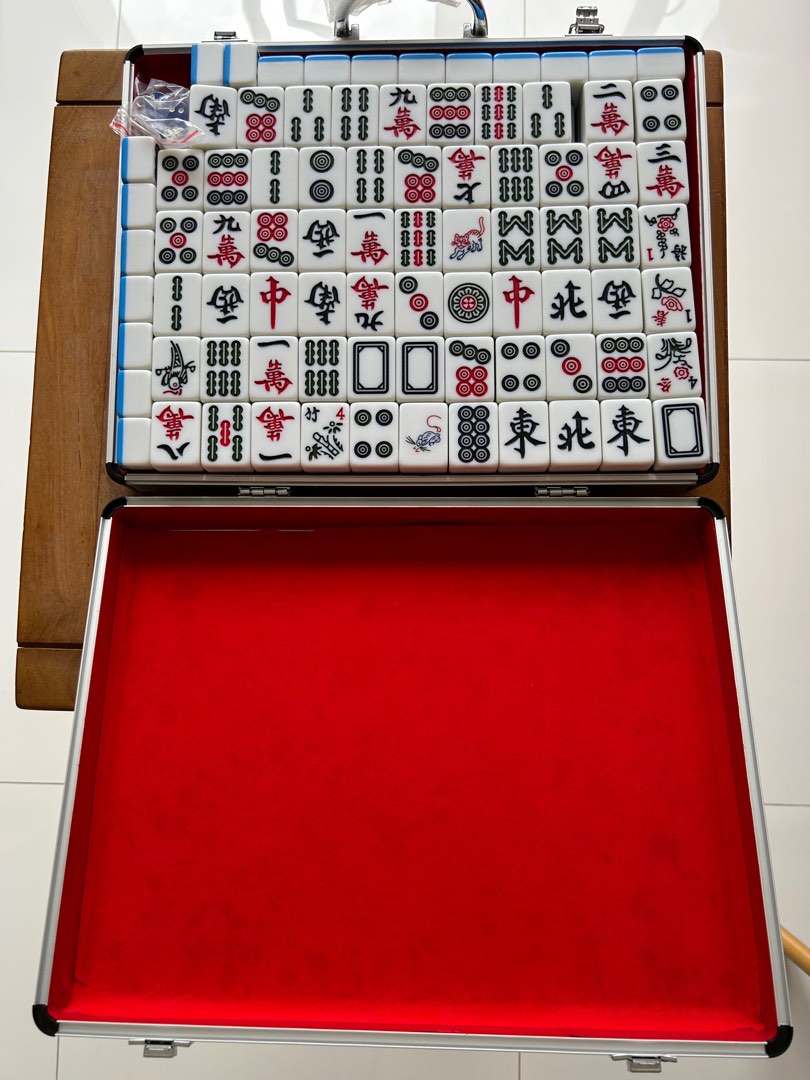 Mahjong Set (Mermaid), Hobbies & Toys, Toys & Games on Carousell