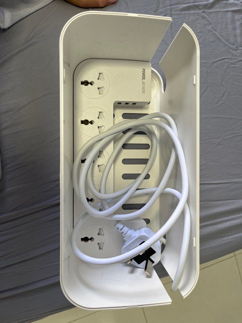 Management power strip box / power socket 5 universal socket with 3 usb ...