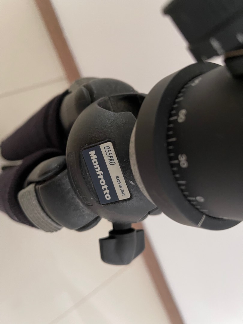 Manfrotto 055 pro, Photography, Photography Accessories, Tripods ...