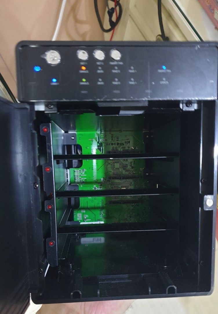 Mediasonic Probox USB 3.1 Gen 2 Type C 4 Bay 3.5" SATA Hard Drive ...