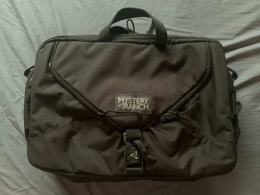 Mystery Ranch 3 Way Briefcase (Black), Men's Fashion, Bags, Briefcases ...