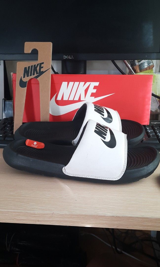Nike Victori Slide | 100% Original /Legit | Pre-loved, Men's Fashion ...
