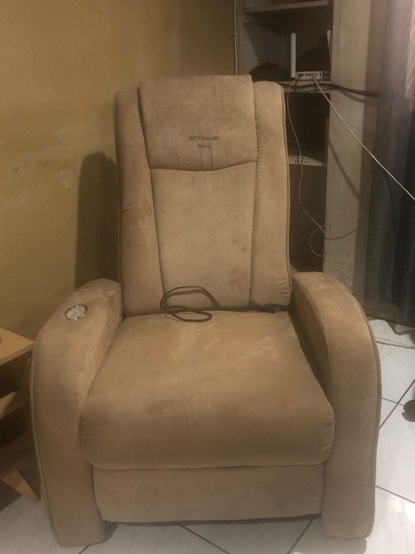 Optimum Nova Massage Chair, Furniture & Home Living, Furniture, Chairs ...