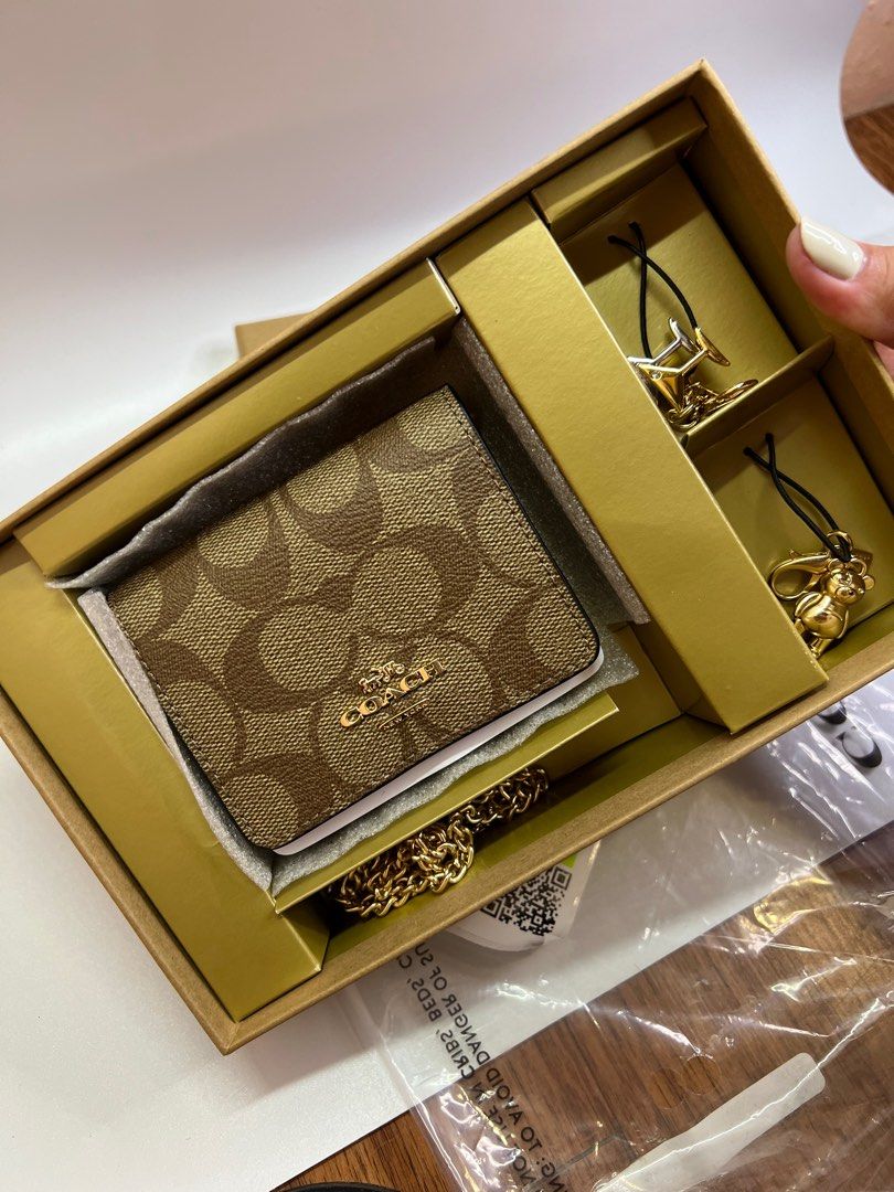 Original Coach Boxed Signature Mini Wallet On A Chain, Luxury, Bags ...