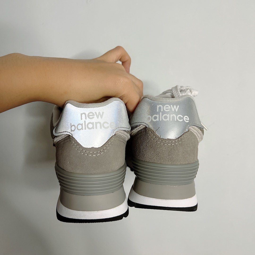 ORIGINAL NEW BALANCE 574 (Medium Moyen) W/ Box, Women's Fashion ...