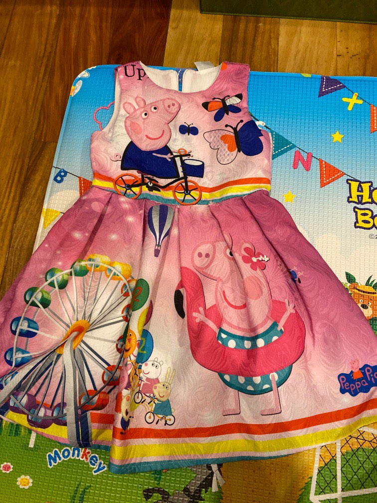 Peppa pig dress 3-4 yo, Babies & Kids, Babies & Kids Fashion on Carousell