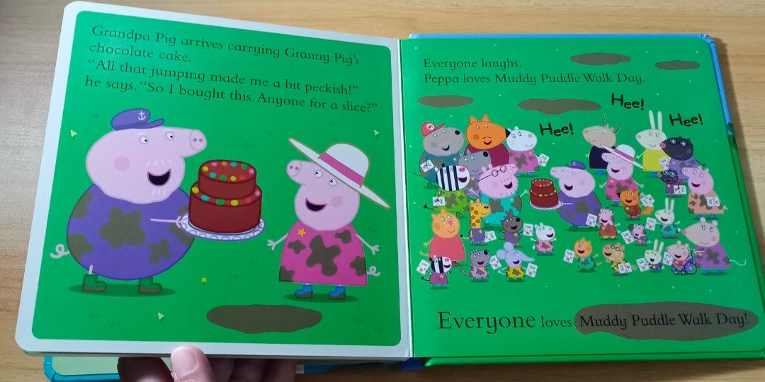 Peppa Pig Peppa's Muddy Puddle Walk Boardbook, Hobbies & Toys, Books ...