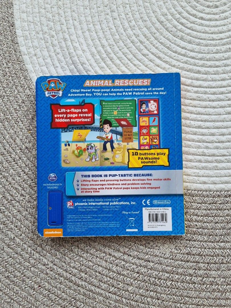 PL: Paw Patrol Animal Rescues, A Lift the Flap Board Book with Sound ...