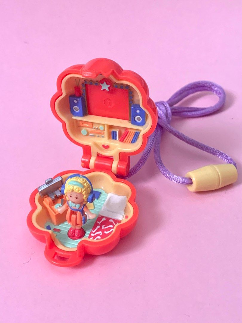Polly Pocket Lockets - 1991, Hobbies & Toys, Memorabilia & Collectibles ...