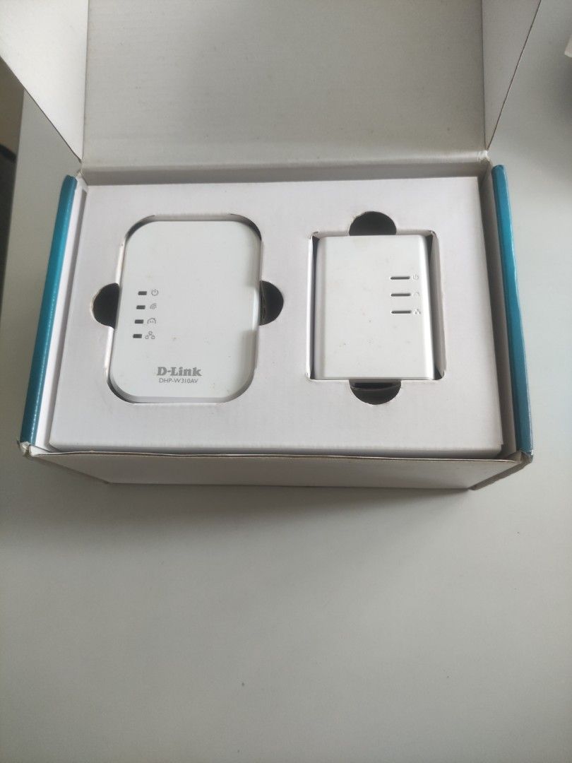 Powerline AV500 Wireless N Mini starter kit, Computers & Tech, Parts ...