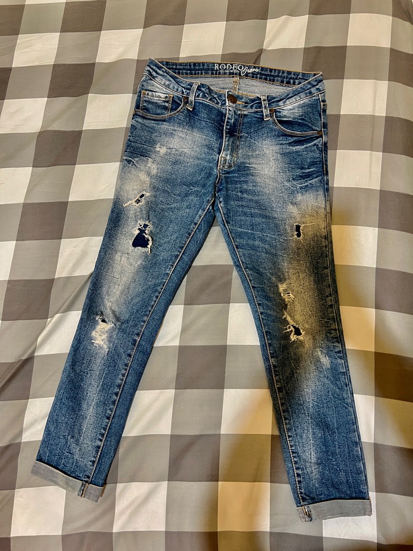 Rodeo Ripped Jeans, Fesyen Wanita, Pakaian Wanita, Bawahan di Carousell