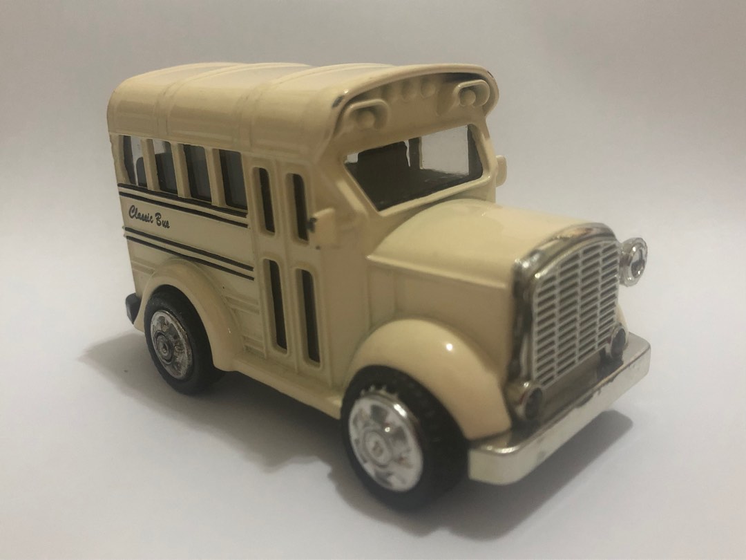 School Bus - Cream, Hobbies & Toys, Toys & Games on Carousell