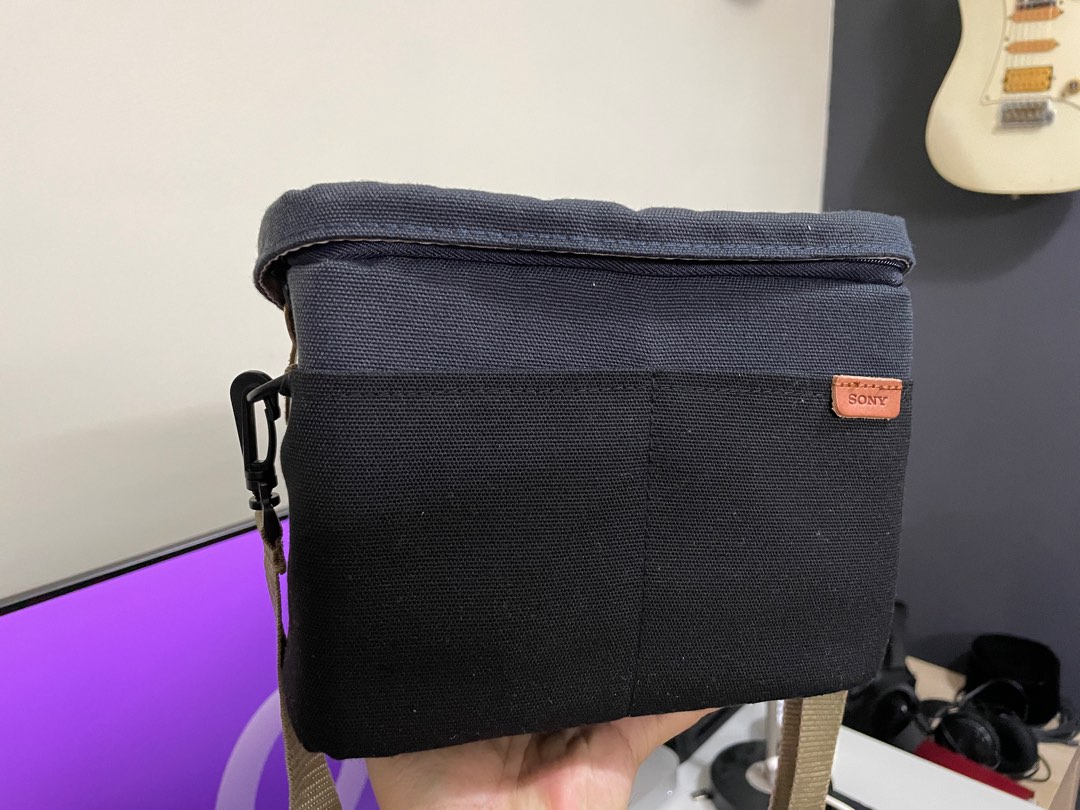 Sony Mirrorless Compact Camera Sling Bag, Photography, Photography ...