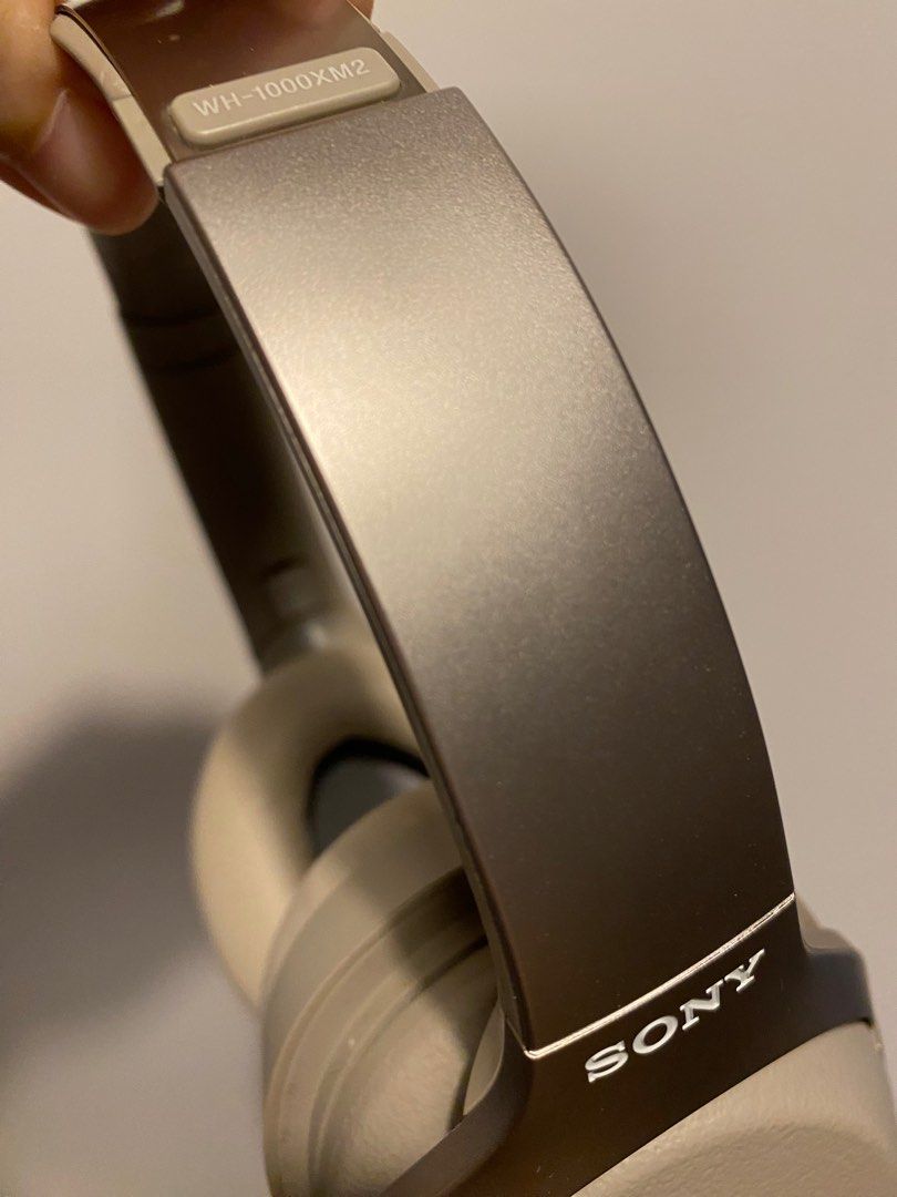 Sony WH-1000 XM2 Noise-Canceling Wireless Over-Ear Headphones, Audio ...