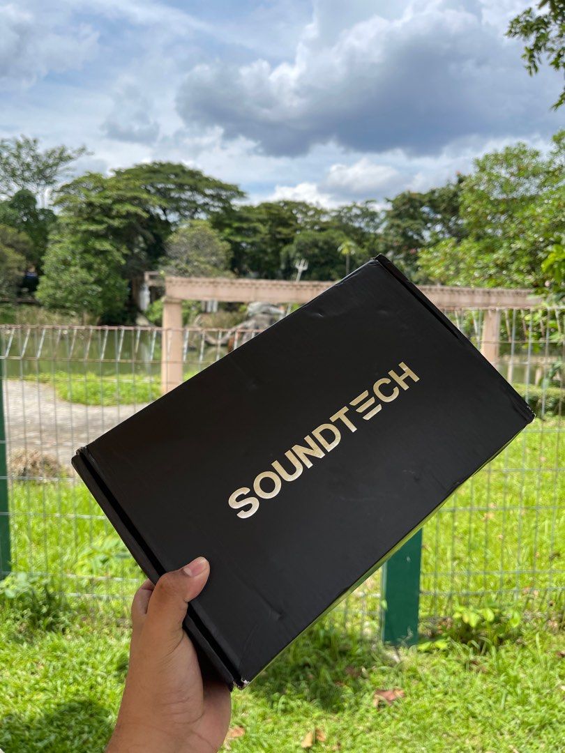 Soundtech ST800 Microphone, Elektronik, Bagian Komputer & Aksesoris di ...