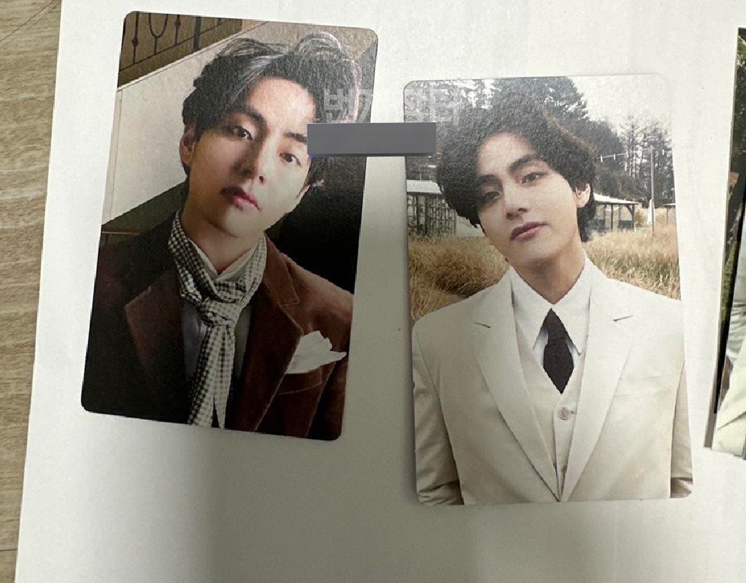 Taehyung / V Photo Folio Random Photocard RPC & NRPC, Hobbies & Toys ...