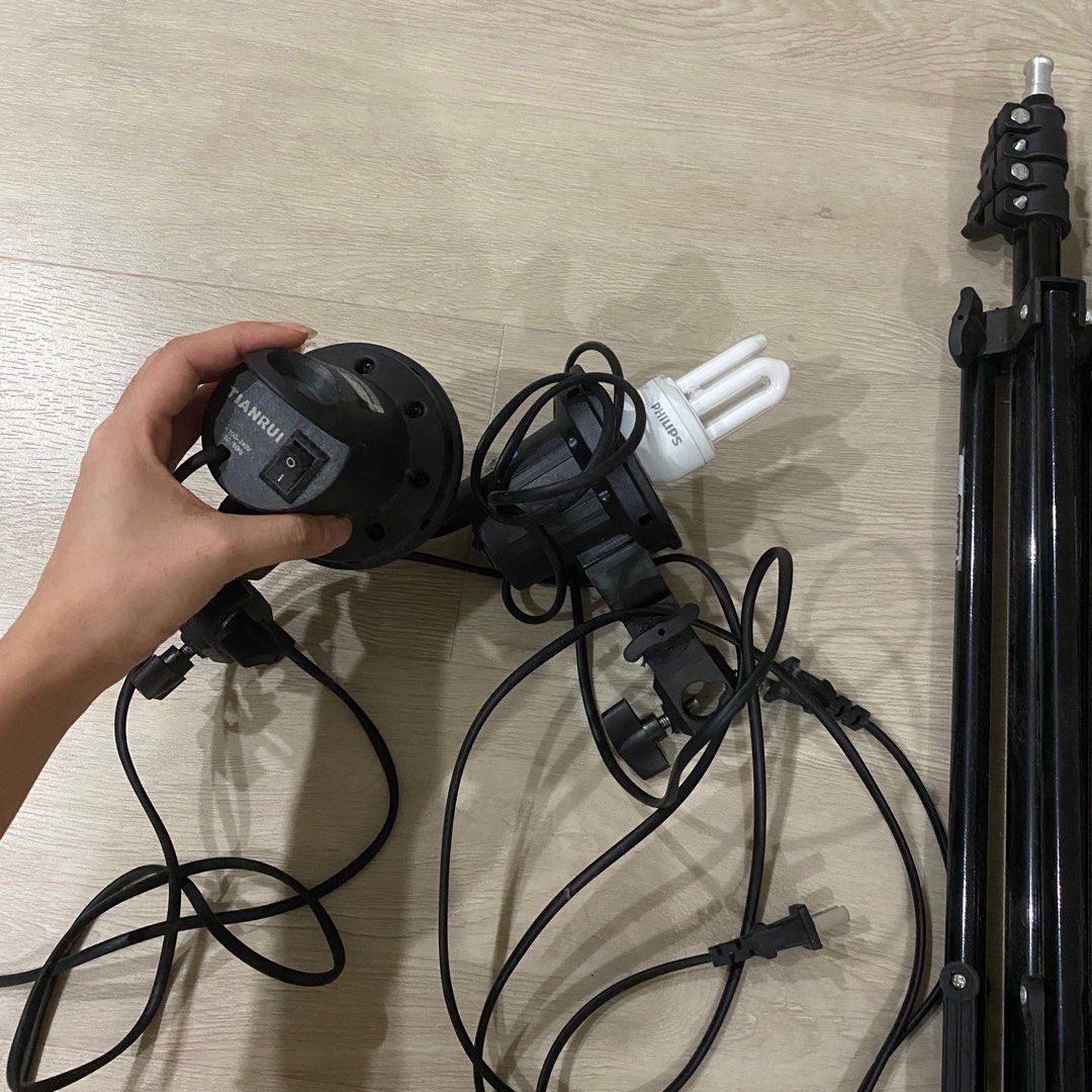 Tianrui studio photography lighting with soft box and stand ...