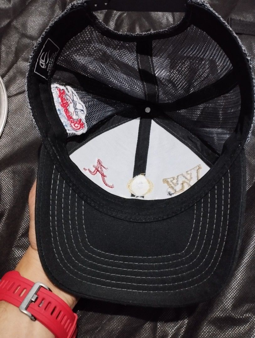 Topi MLB lawas, Fesyen Pria, Aksesoris, Topi di Carousell