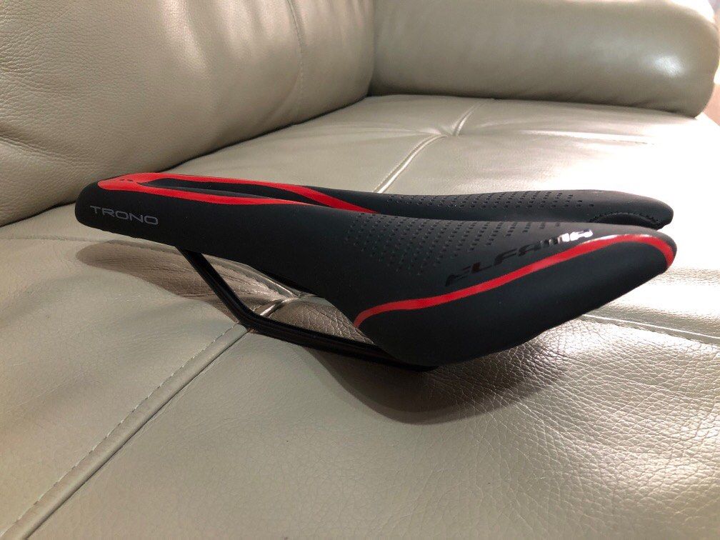 Trono Elfama (Korean Brand) Bike Seat, Sports Equipment, Bicycles & Parts, Bicycles on Carousell