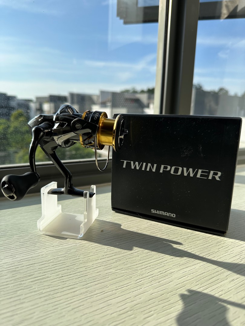 Shimano Twinpower 1000, Sports Equipment, Fishing on Carousell