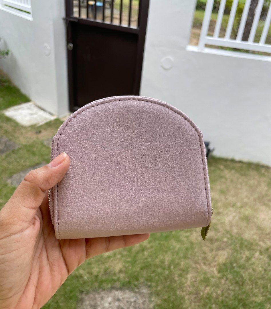 Unused Jillstuart bifold wallet, Women's Fashion, Bags & Wallets ...