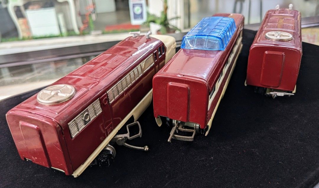 Vintage Shinkansen Japanese Die Cast Train, Hobbies & Toys, Memorabilia ...