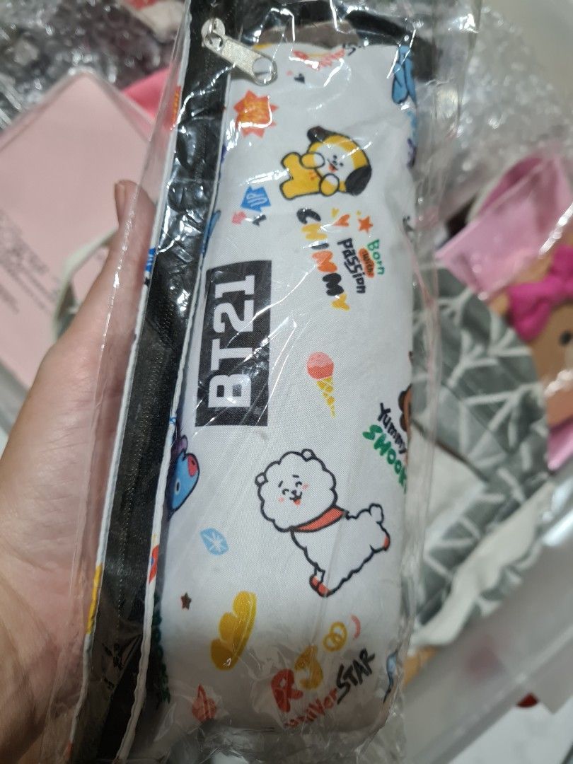 Watsons BT21 Umbrella, Hobbies & Toys, Memorabilia & Collectibles, K ...