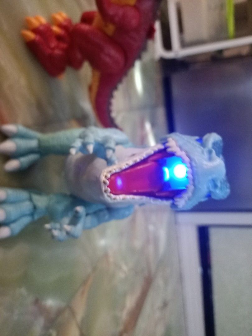 Zuru robo alive ice and fire dragons, Hobbies & Toys, Toys & Games on ...