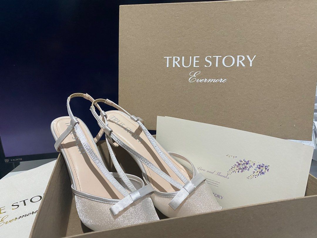 1.5" The Felicia - Snow Color (True Story Evermore), Women's Fashion ...