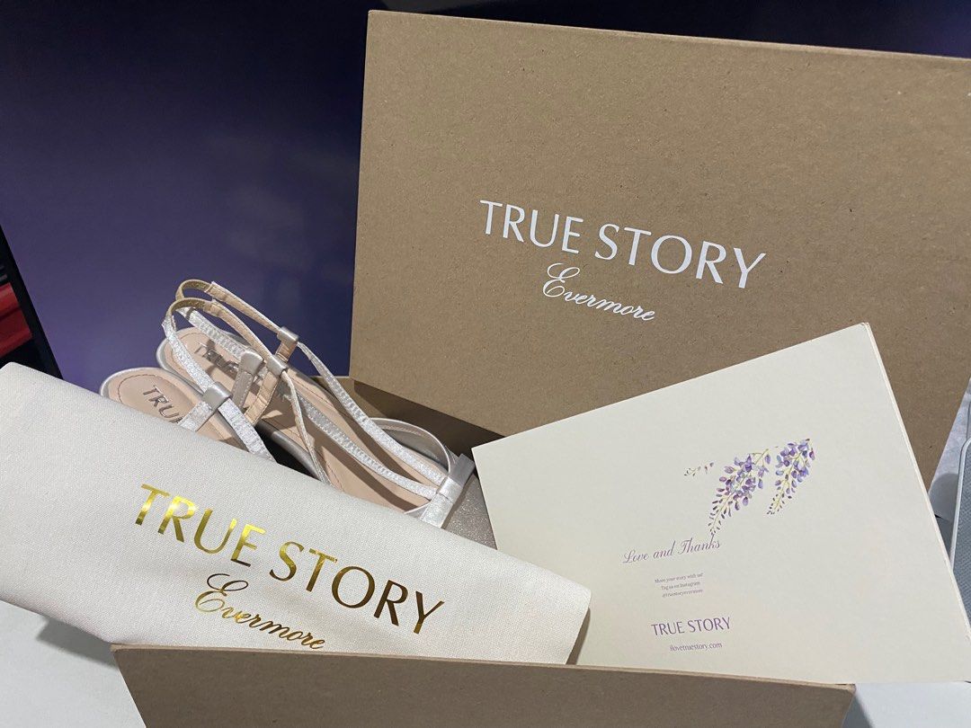 1.5" The Felicia - Snow Color (True Story Evermore), Women's Fashion ...
