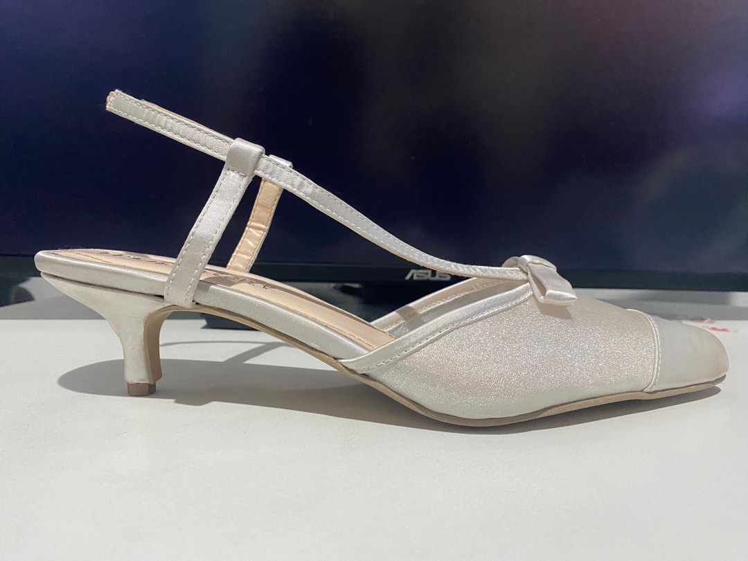 1.5" The Felicia - Snow Color (True Story Evermore), Women's Fashion ...