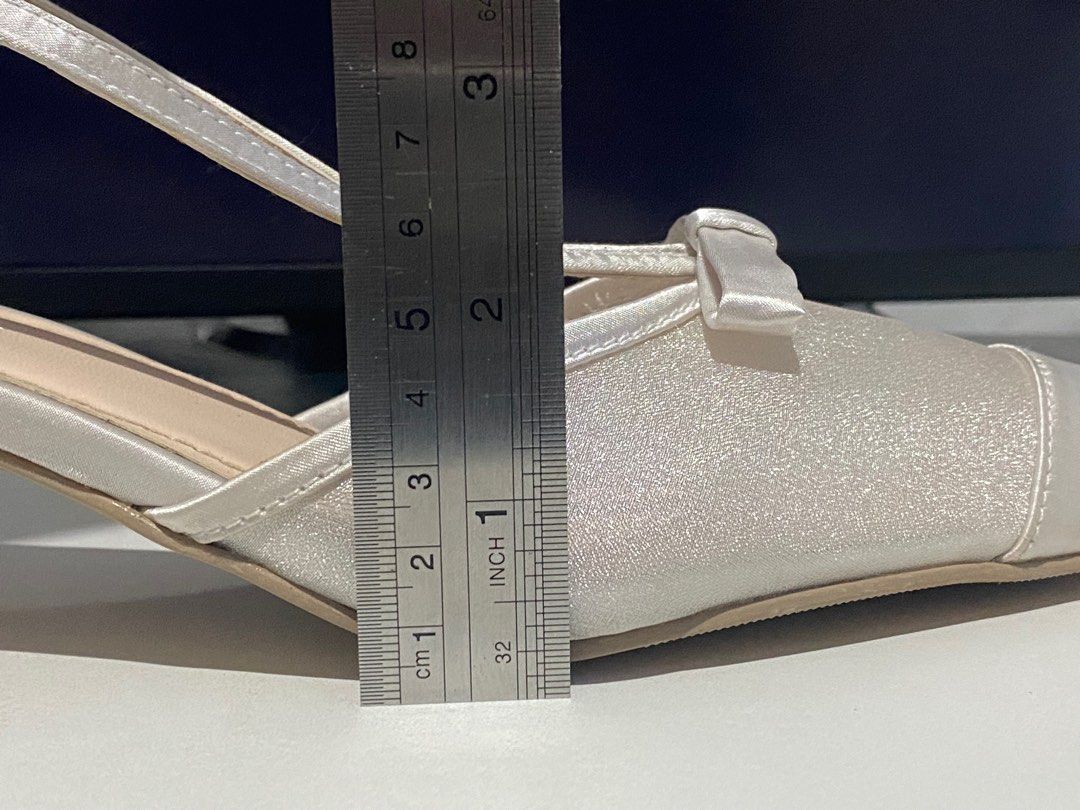 1.5" The Felicia - Snow Color (True Story Evermore), Women's Fashion ...