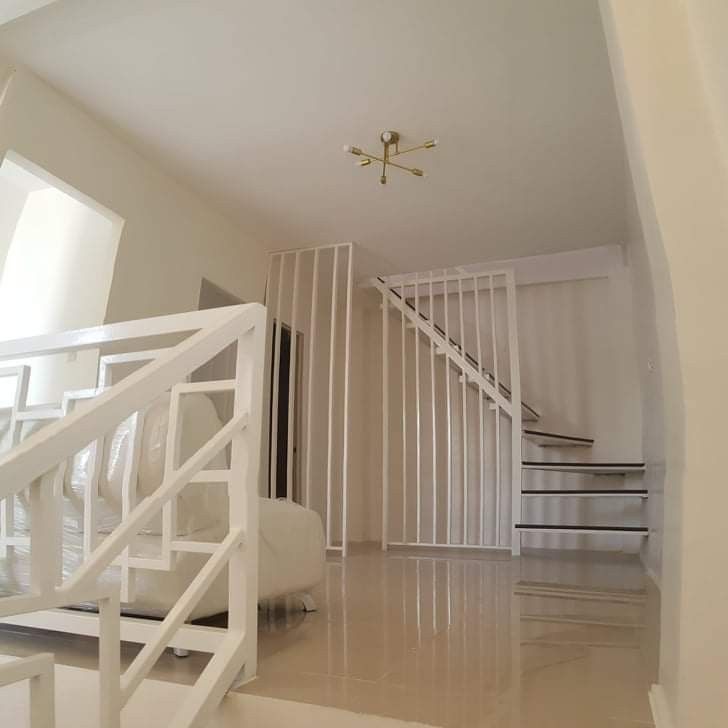 3-storey high ceiling RFO, Property, For Sale, House & Lot on Carousell