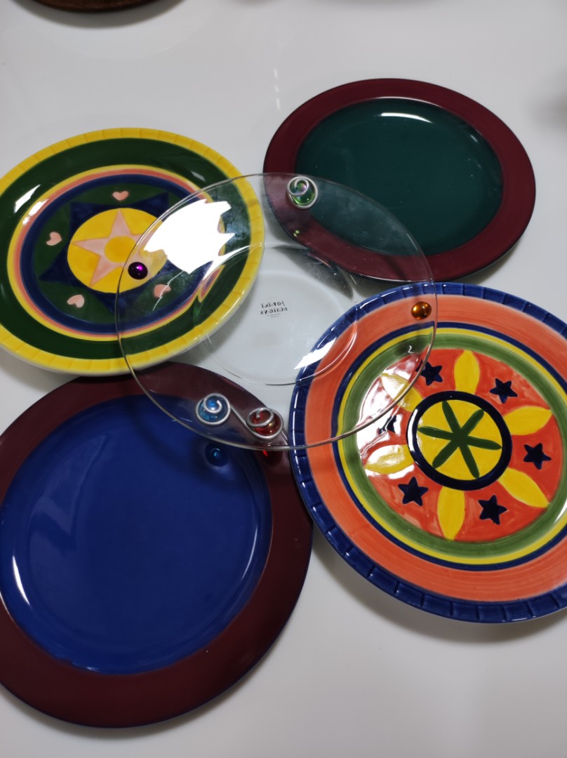 5 Cute Designs Plates for 280, Furniture & Home Living, Kitchenware ...