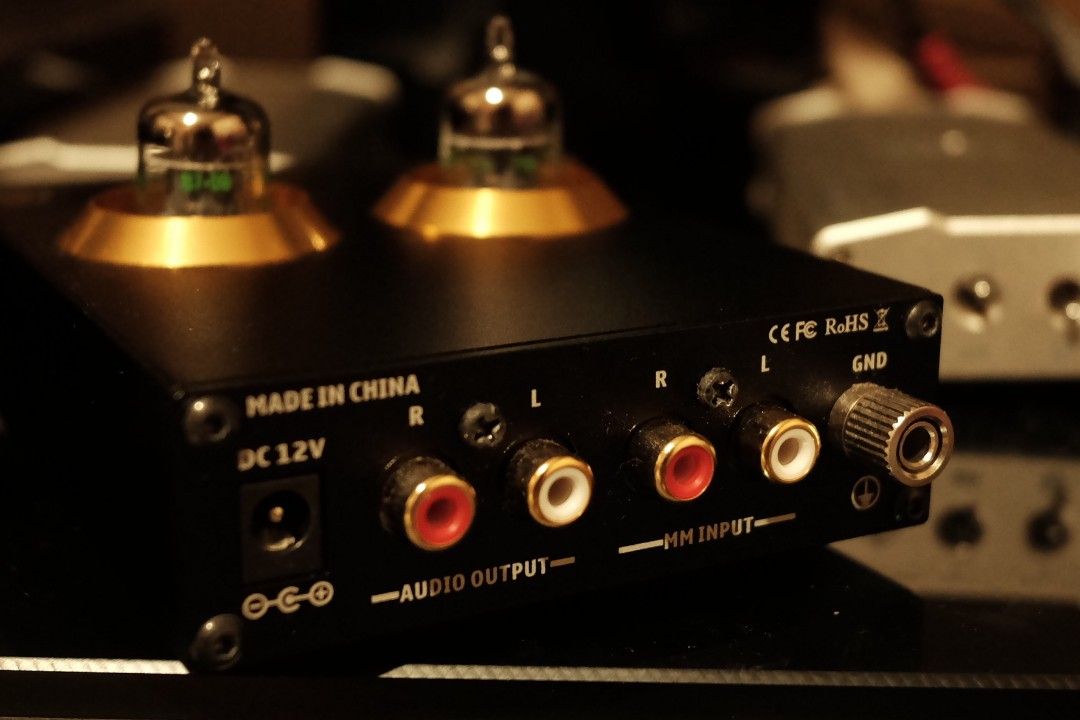 Aiyima tube T3 mm phono preamp, Audio, Other Audio Equipment on Carousell