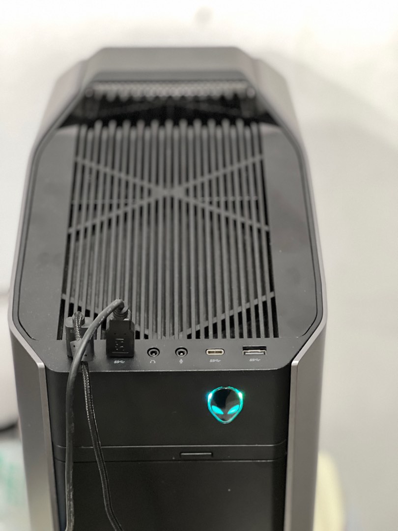 Alienware R8, Computers & Tech, Desktops on Carousell