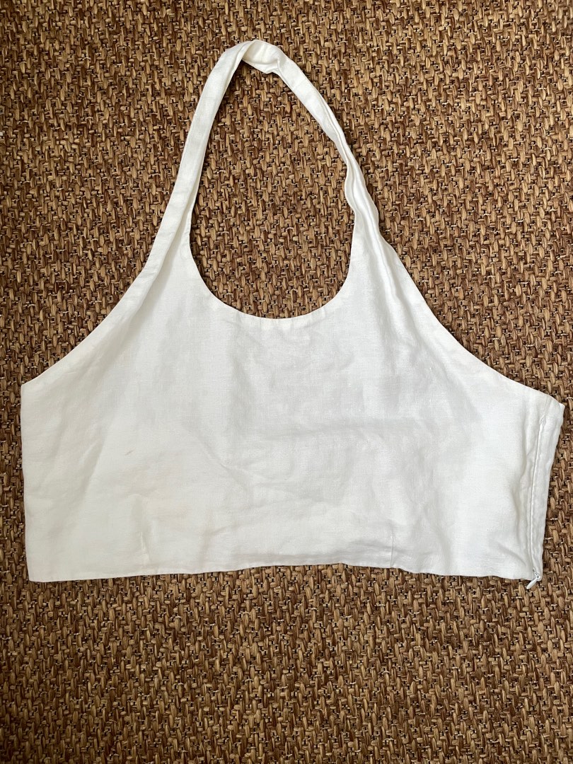 Araw Melfi Top, Women's Fashion, Tops, Sleeveless on Carousell