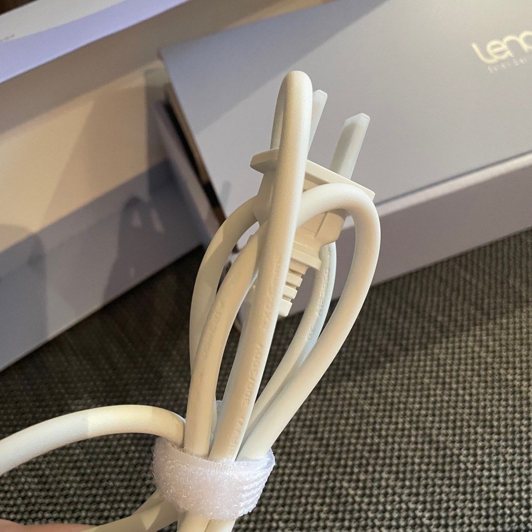 BNIB Lena Automatic Hair Curler - 32mm, Added Length Version, Beauty ...