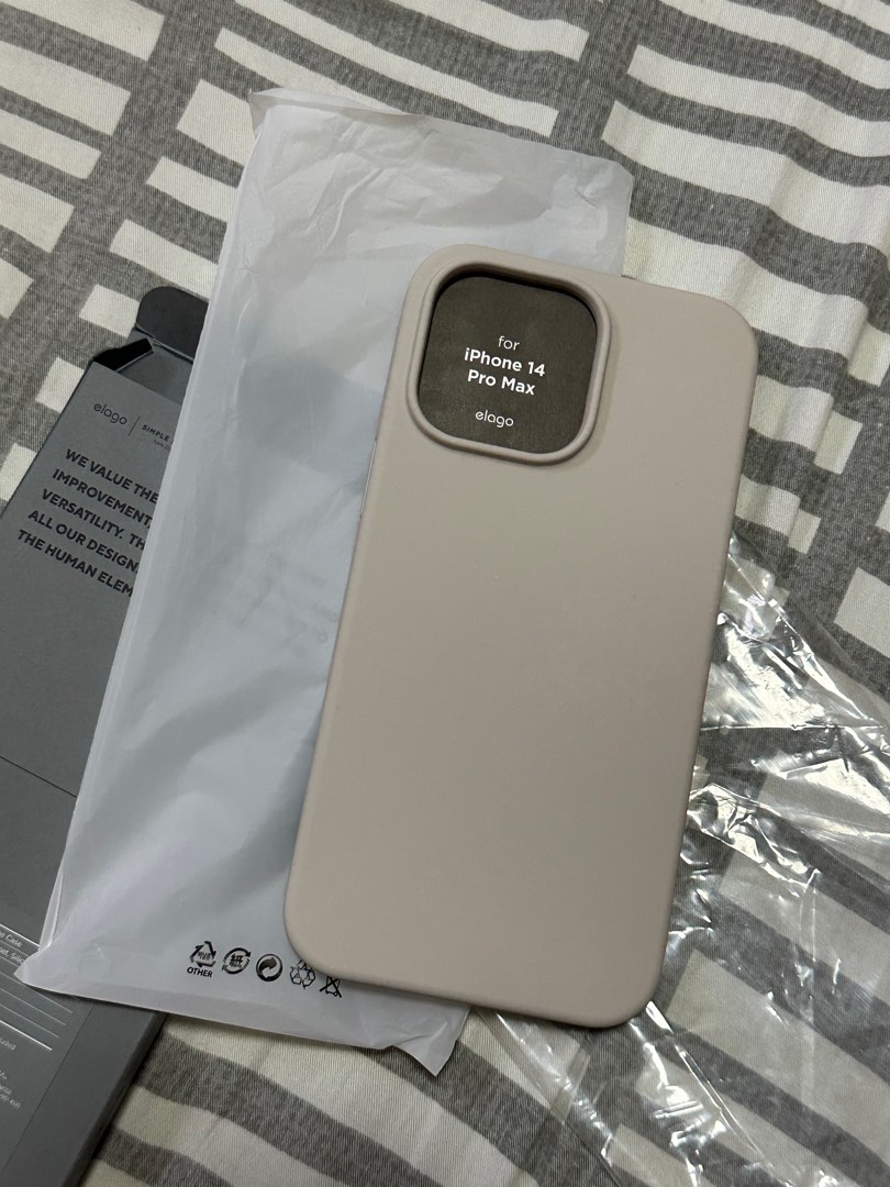 BRANDNEW iPhone 14 Pro Max elago magsafe silicone case, Mobile Phones ...