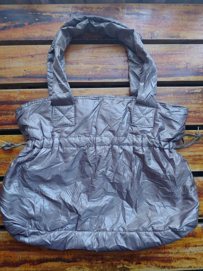 Capacci Puffer type Tote bag, Women's Fashion, Bags & Wallets, Tote ...