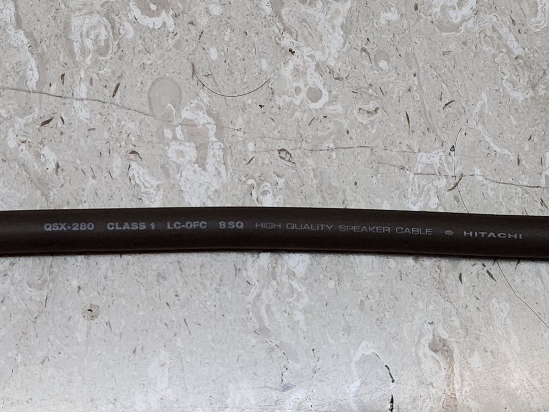 High End Speaker Cables Hitachi 1.8m Pair, Computers & Tech, Parts ...