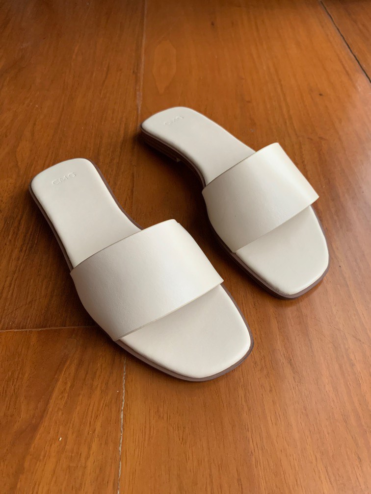 CMG Sandals, Women's Fashion, Footwear, Flats & Sandals on Carousell