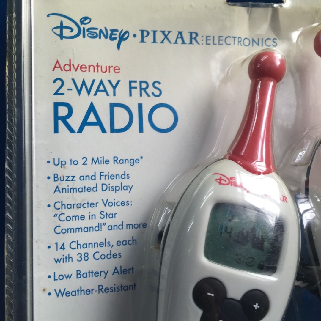 DISNEY PIXAR 2-WAY FRS RADIO Walkie-Talkie NEW 全新迪士尼對講機, 手提電話, 對講機 ...